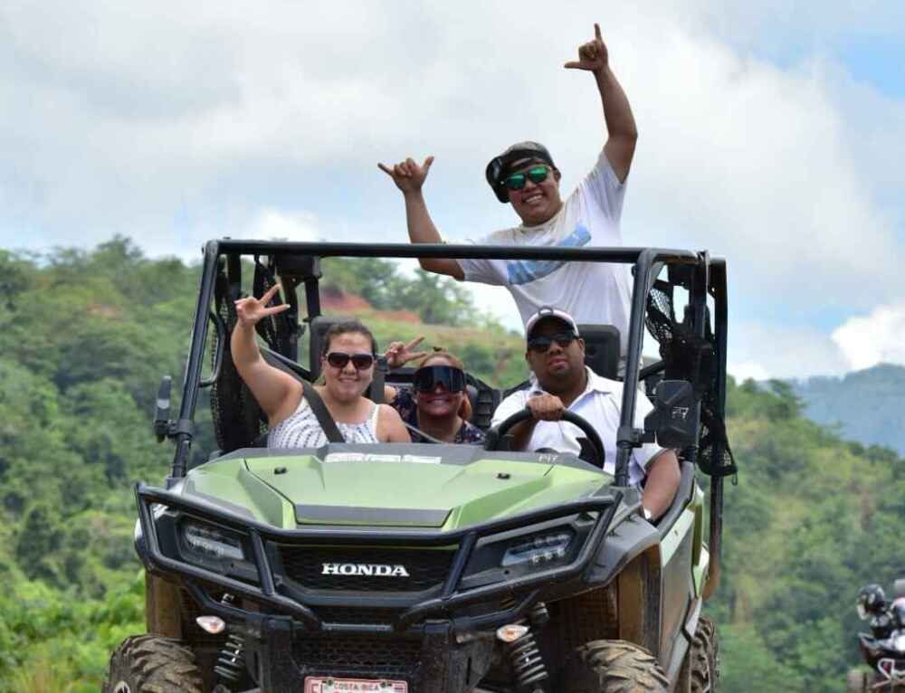 Native Animals in Costa Rica | Crocodile Tour Costa Rica